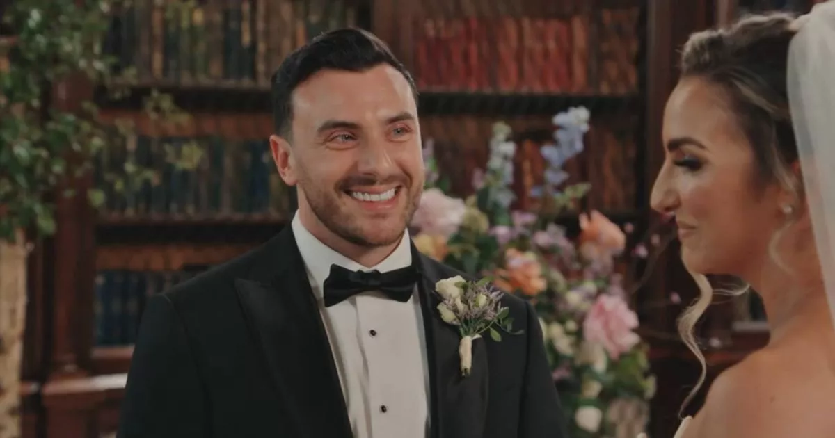 Abi and John have caused concern among their fans by suggesting the ...