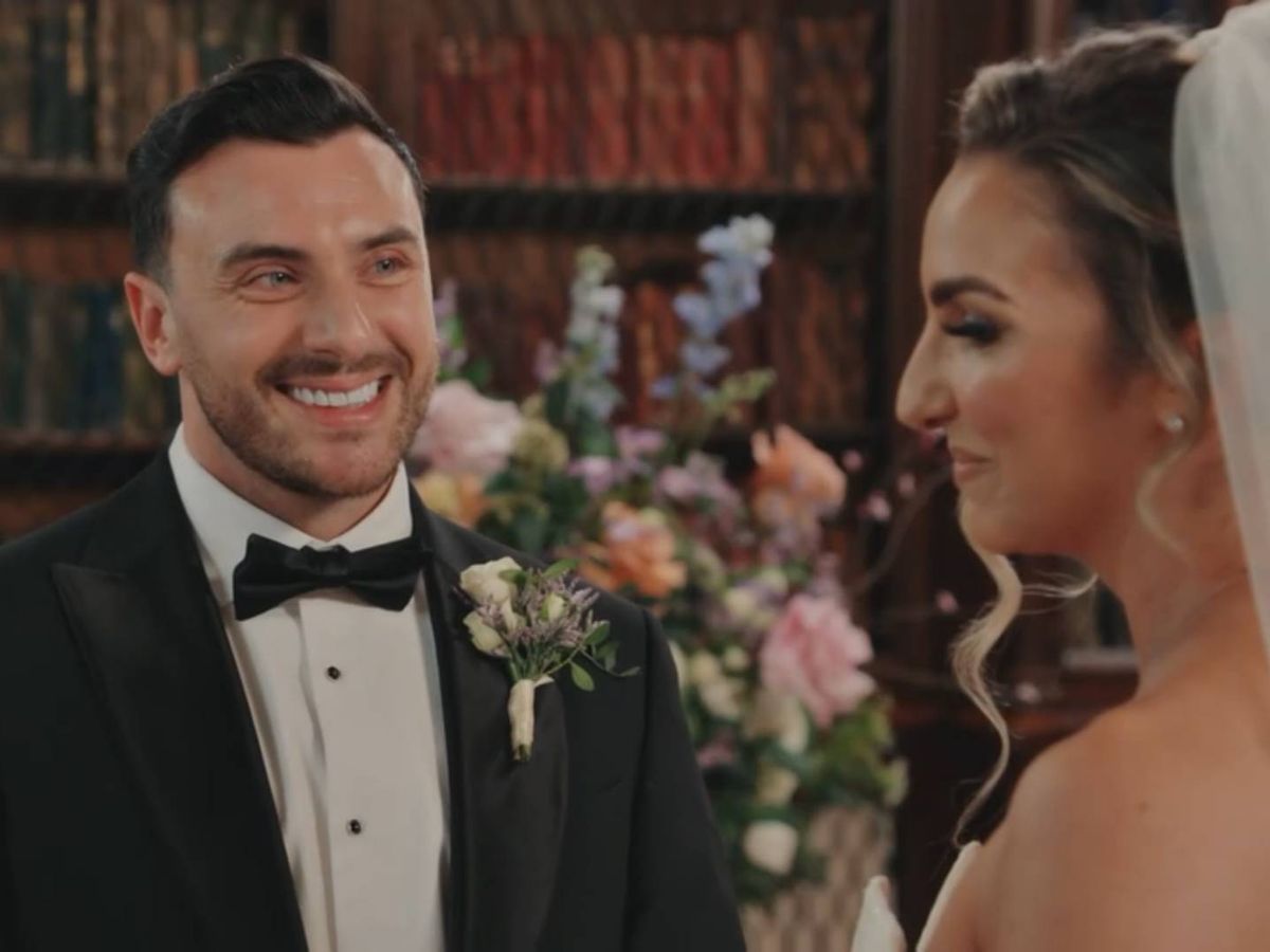 Abi and John have caused concern among their fans by suggesting the ...