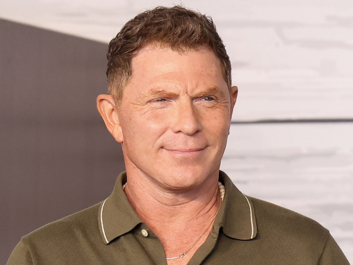 SHOCKING! Bobby Flay has publicly revealed the list of celebrities who ...