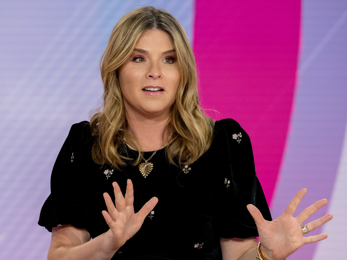 SHOCK: Following a major mistake live on television, TODAY host Jenna ...