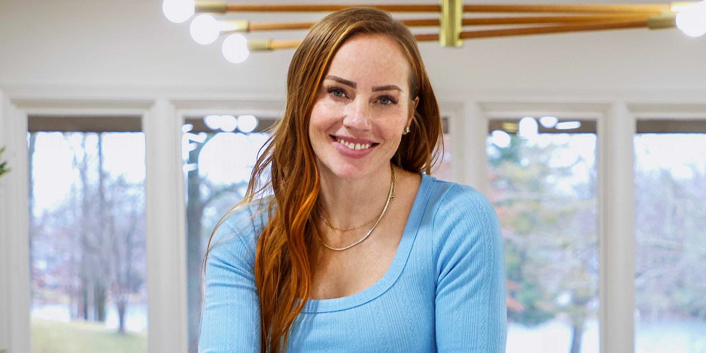 Mina Starsiak Hawk has spoken up about why she chose to come back to ...