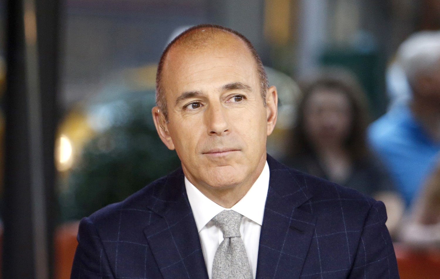 Matt Lauer's accuser shocks the public by presenting proof that he paid ...