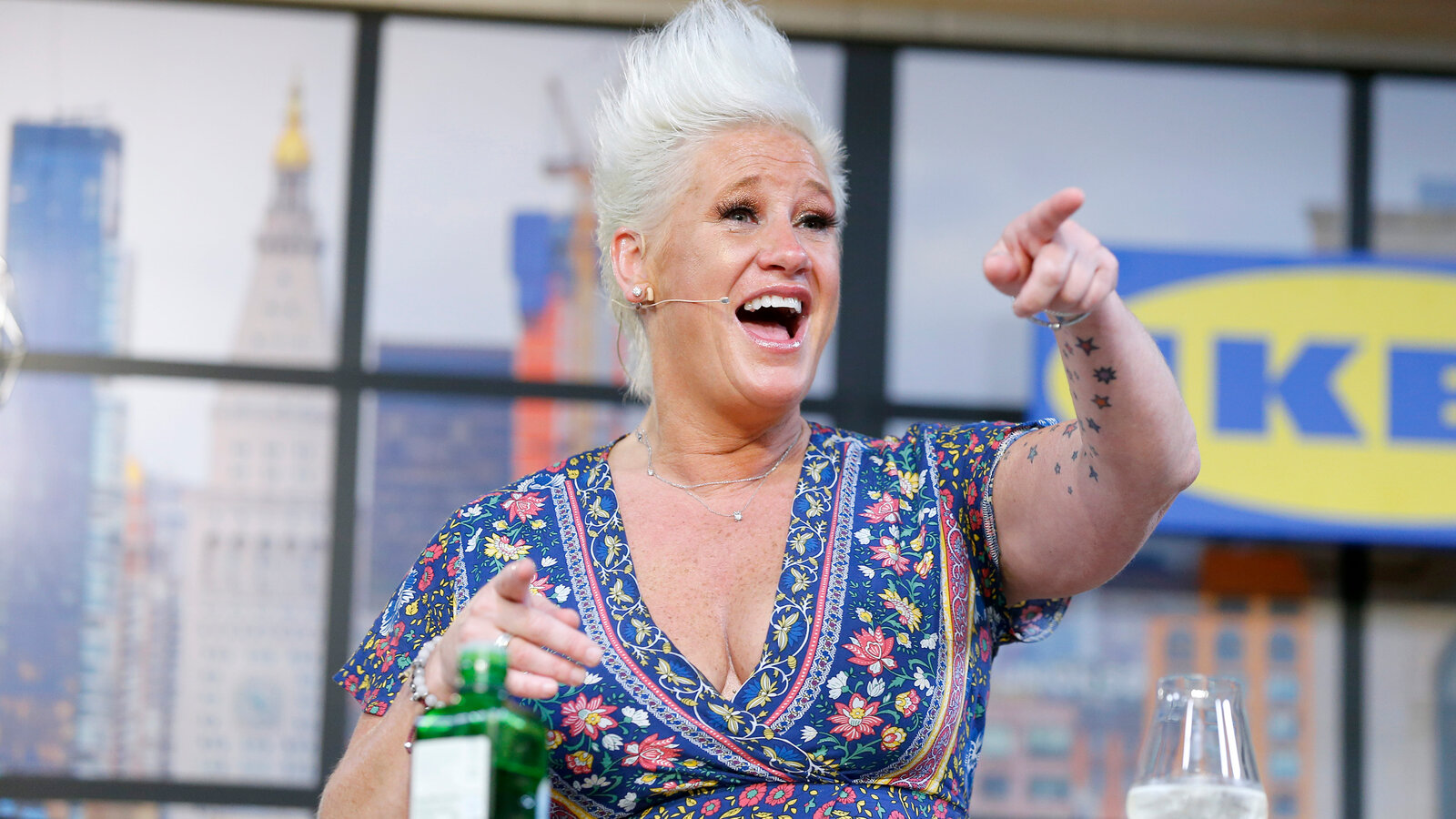 OFFICIAL! Food Network has revealed a new program focused on Anne ...