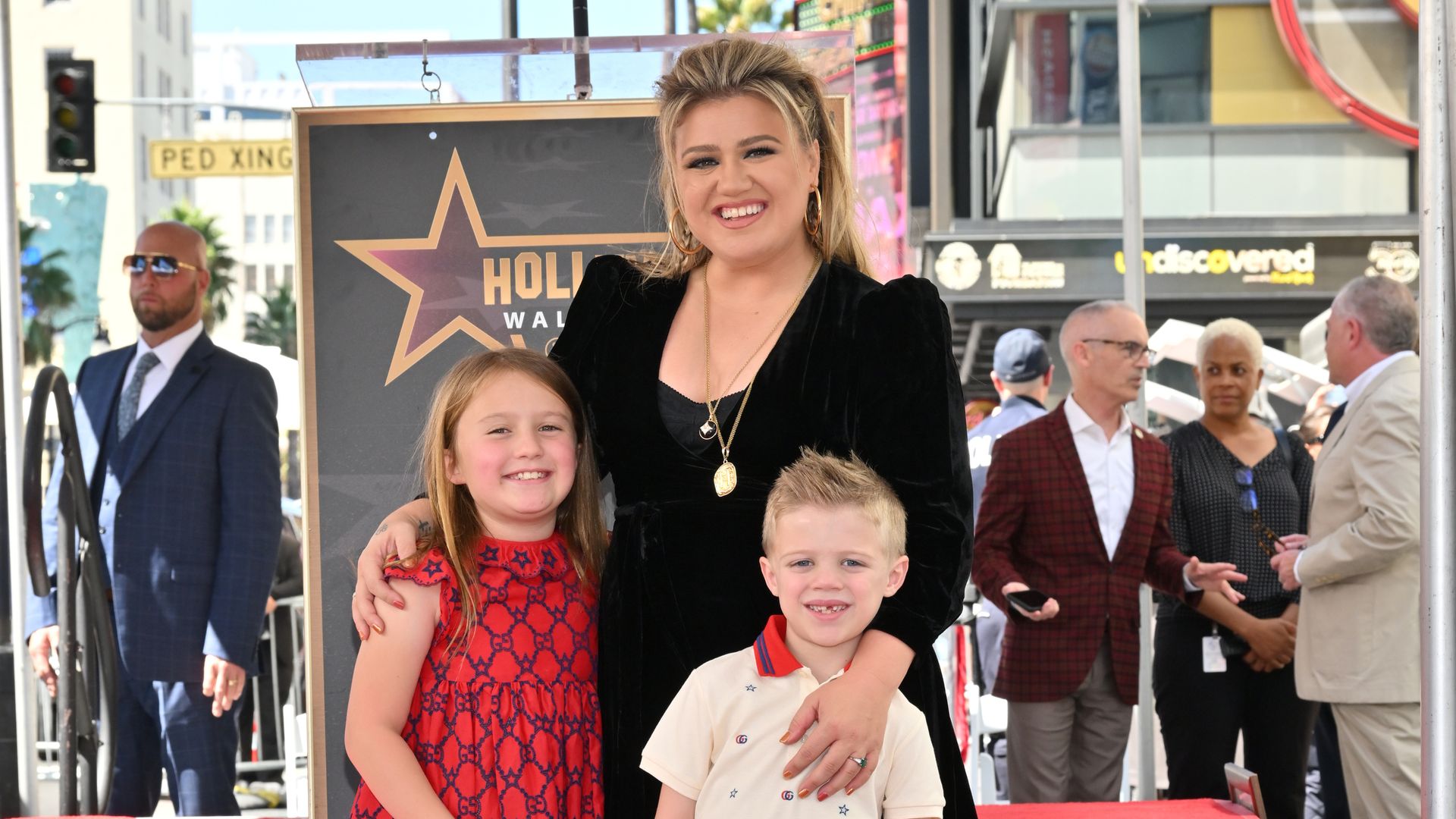 Kelly Clarkson recently revealed the reason behind her decision to ...