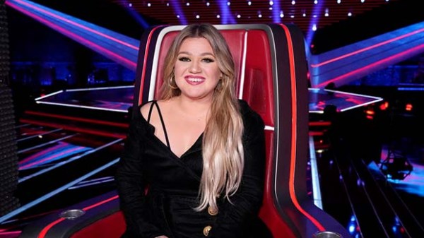 SAD NEWS! Kelly Clarkson announced that The Voice will be the final ...