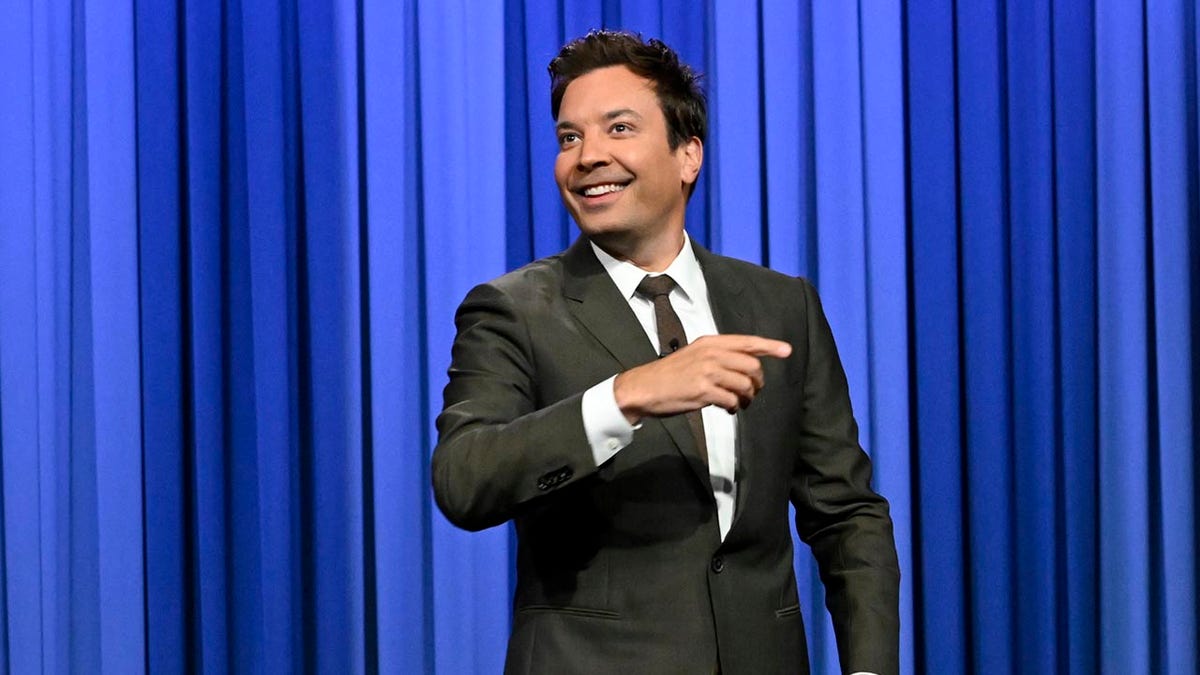 The agreement between Jimmy Fallon and Tommy Mottola has completely ...