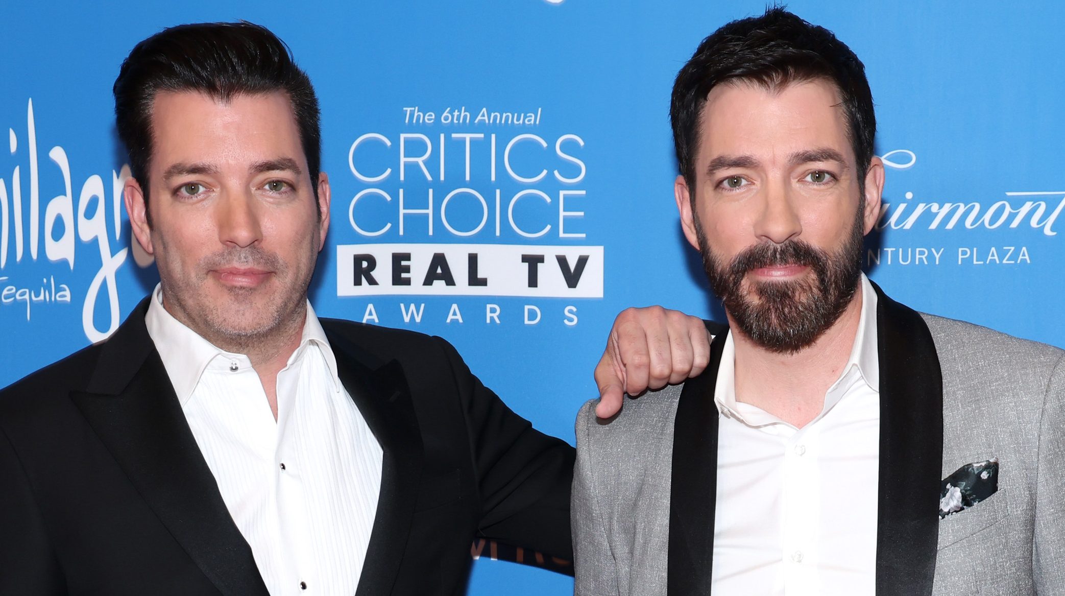 Exciting news! HGTV has confirmed the comeback of siblings Drew and ...