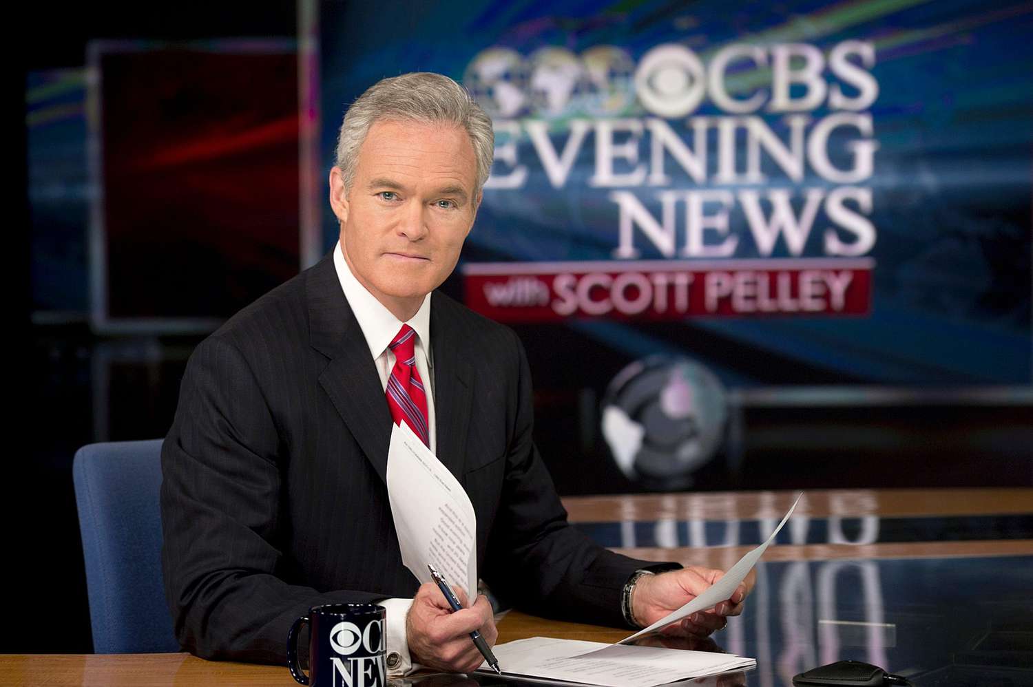 CBS officially confirmed that Scott Pelley has been let go from his ...