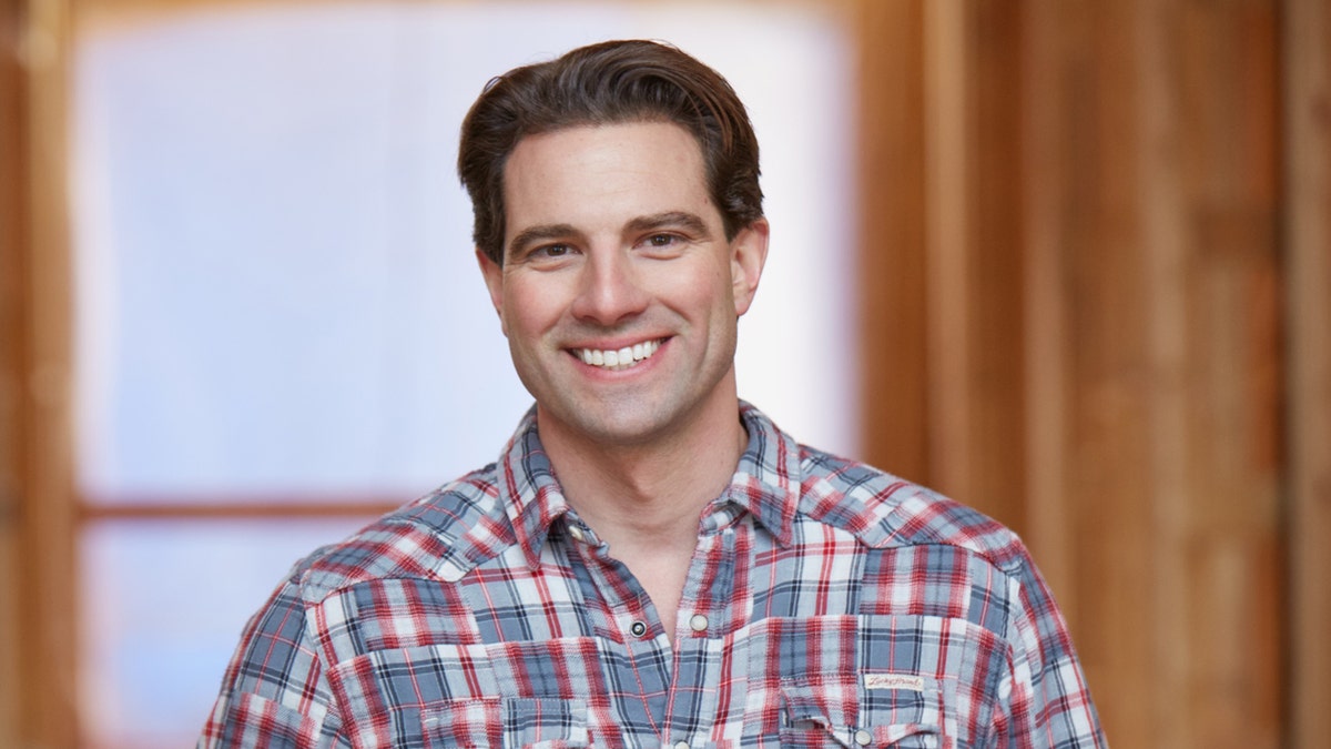 Scott McGillivray is coming back to HGTV, and his new show on the ...