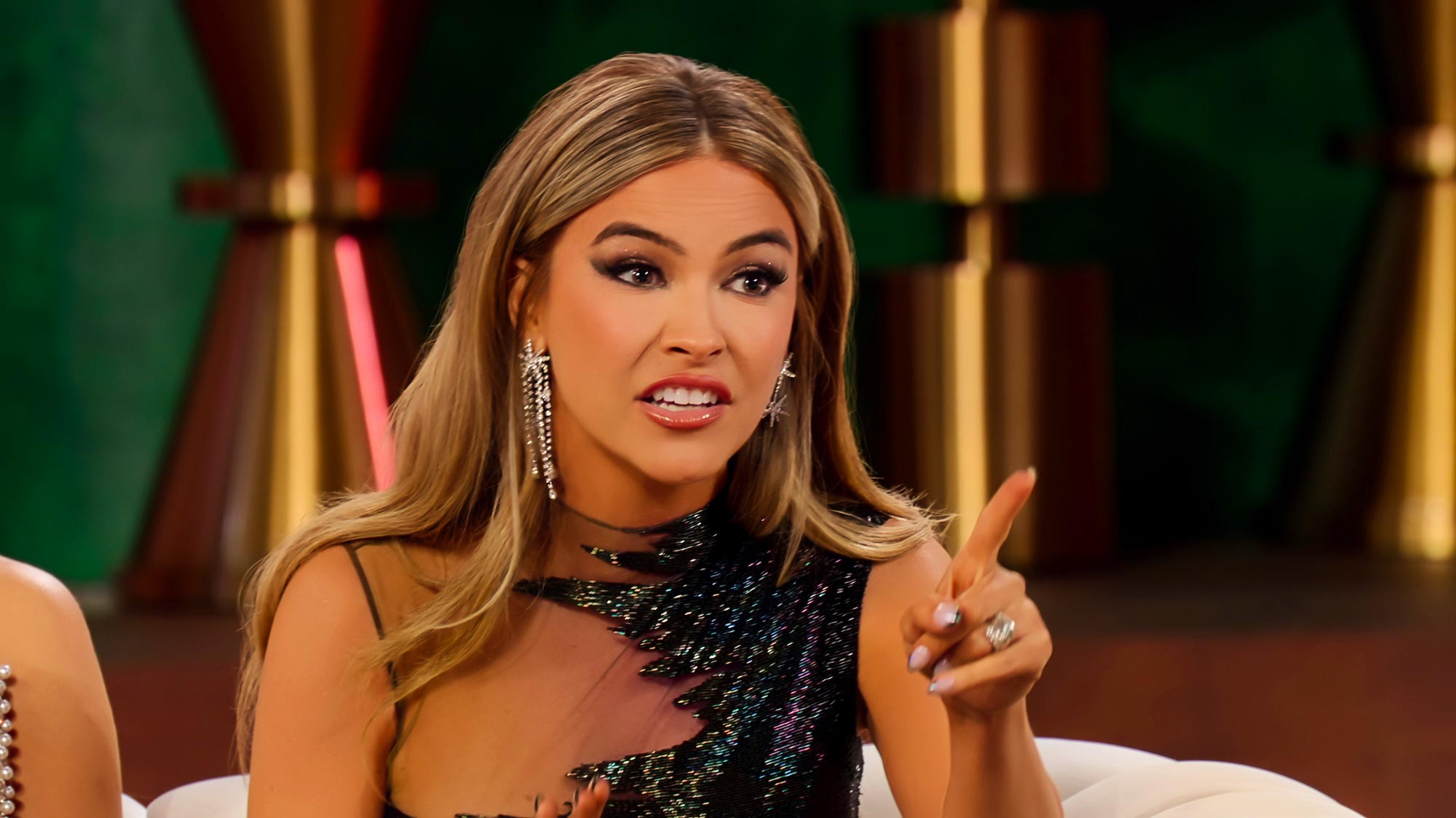 SELLING SUNSET: Chrishell has openly announced she is ending her ...