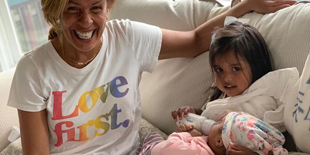 Hoda Kotb publicly posted a photo of her third child, and the baby’s ...
